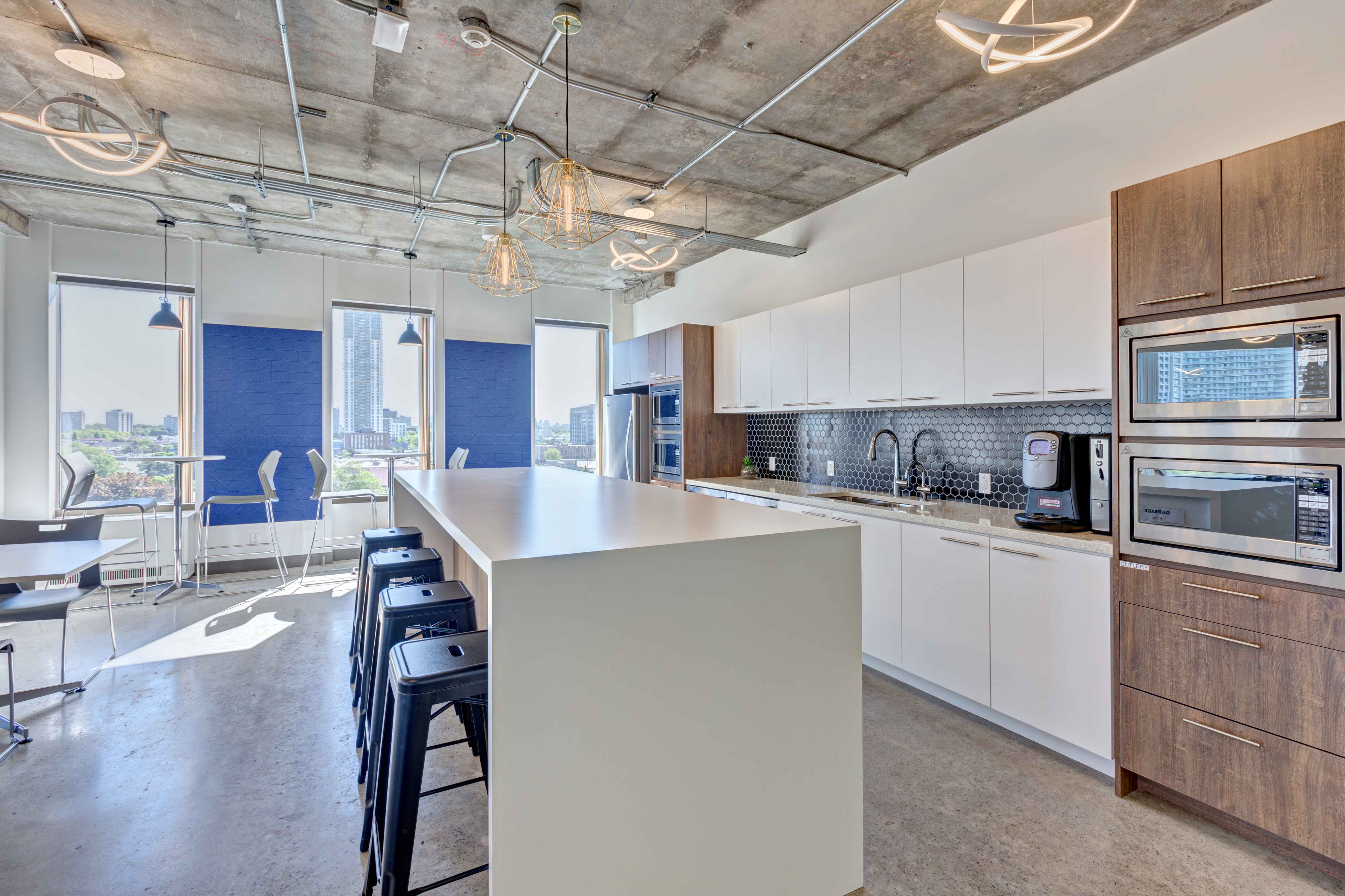 Dillon Consulting | POI Business Interiors