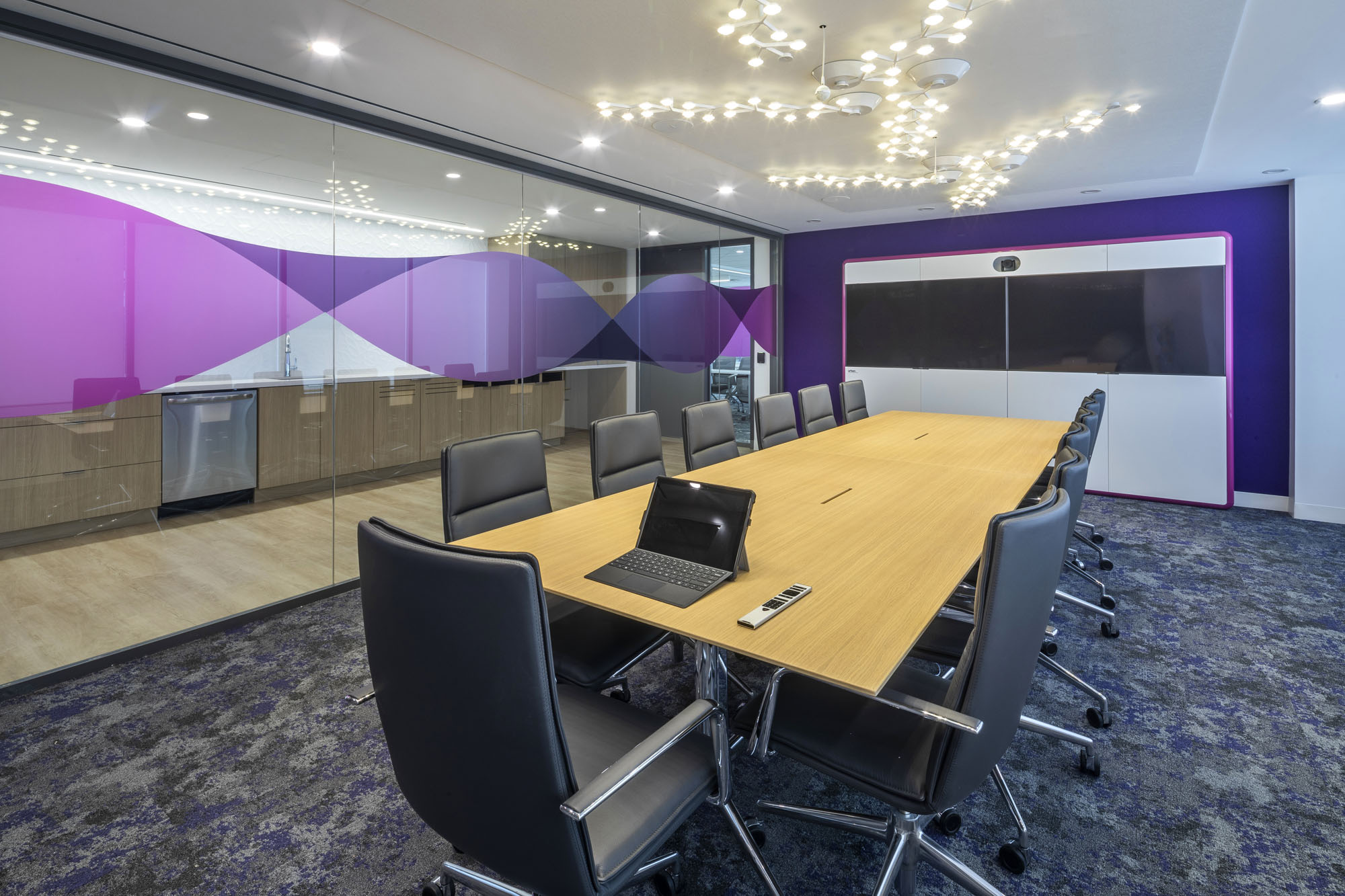 Finastra | POI Business Interiors